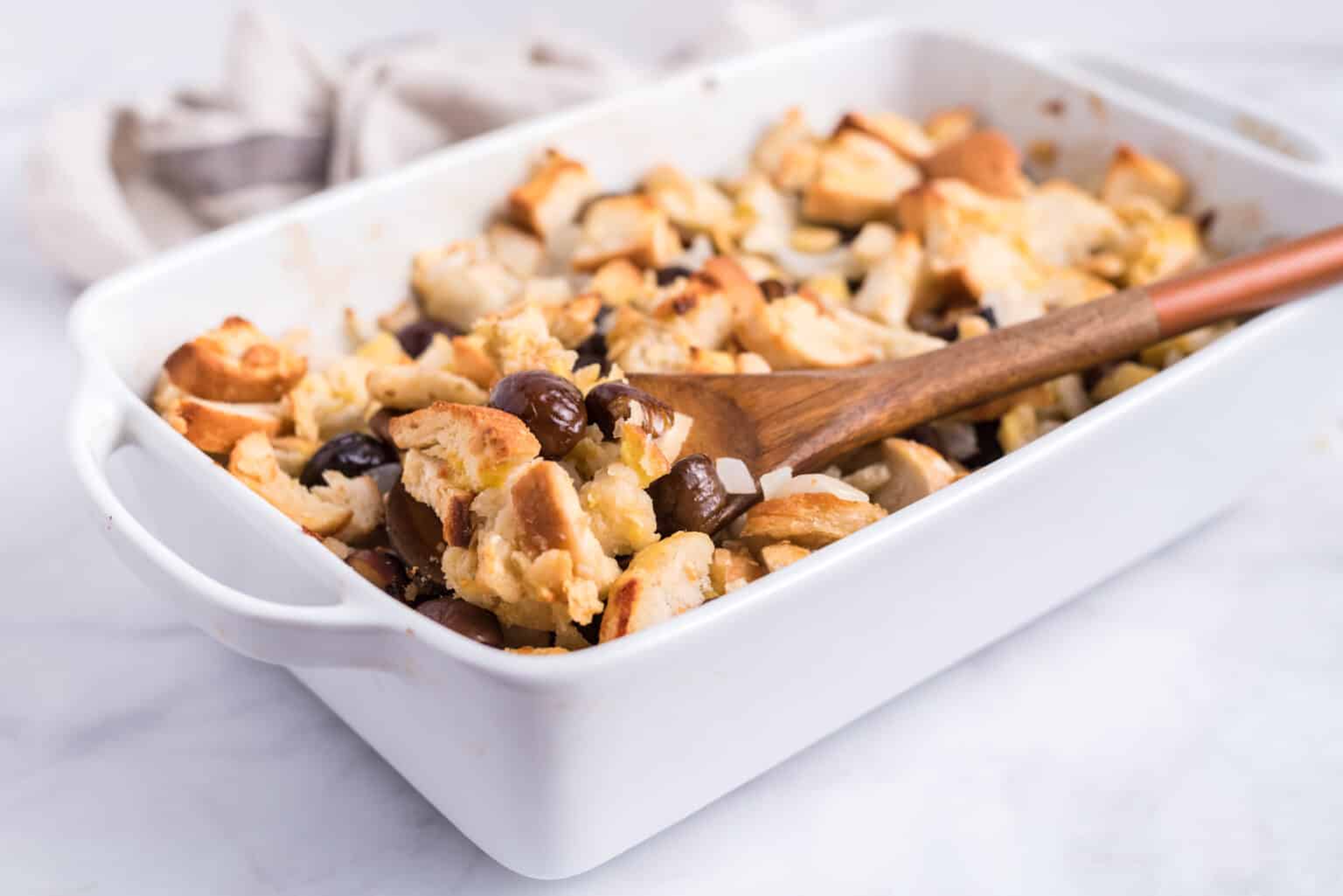 Old Fashioned Chestnut Stuffing - Easy Thanksgiving Recipes
