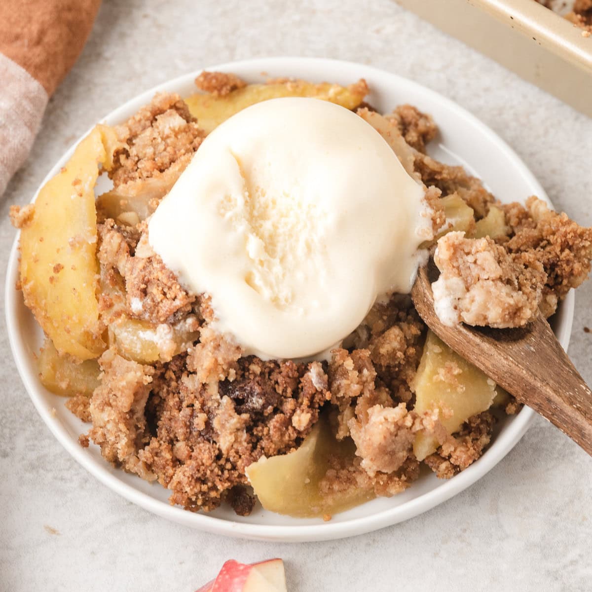 18+ Easy Apple Recipes for Fall - Feels Like Home™