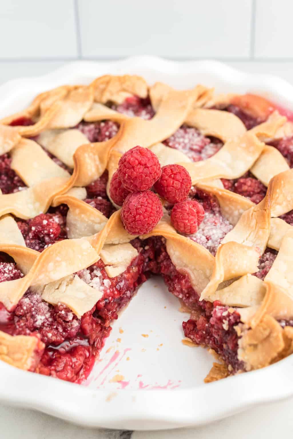How to Make a Perfect Homemade Raspberry Pie - Feels Like Home™