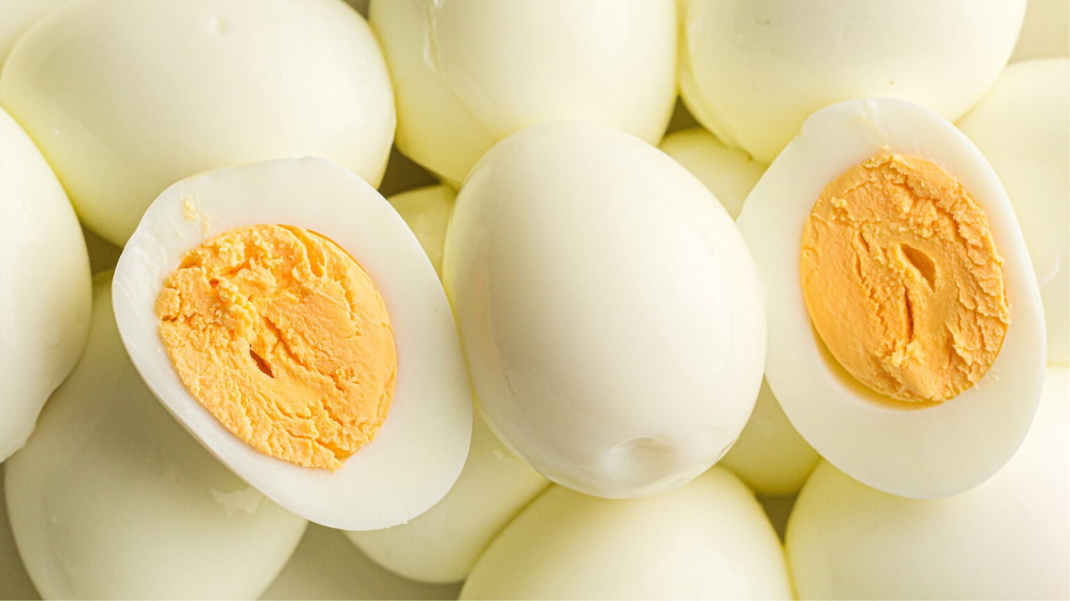 How to Make Perfect Hard Boiled Eggs on the Stove Top - Feels Like Home™